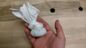 French polish, metoda clasică de aplicare a shellac-ului - Revista din lemn