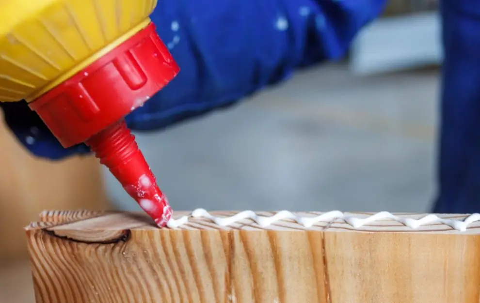 7 idei greșite despre lipirea lemnului cu adezivi tip aracet - Revista din lemn